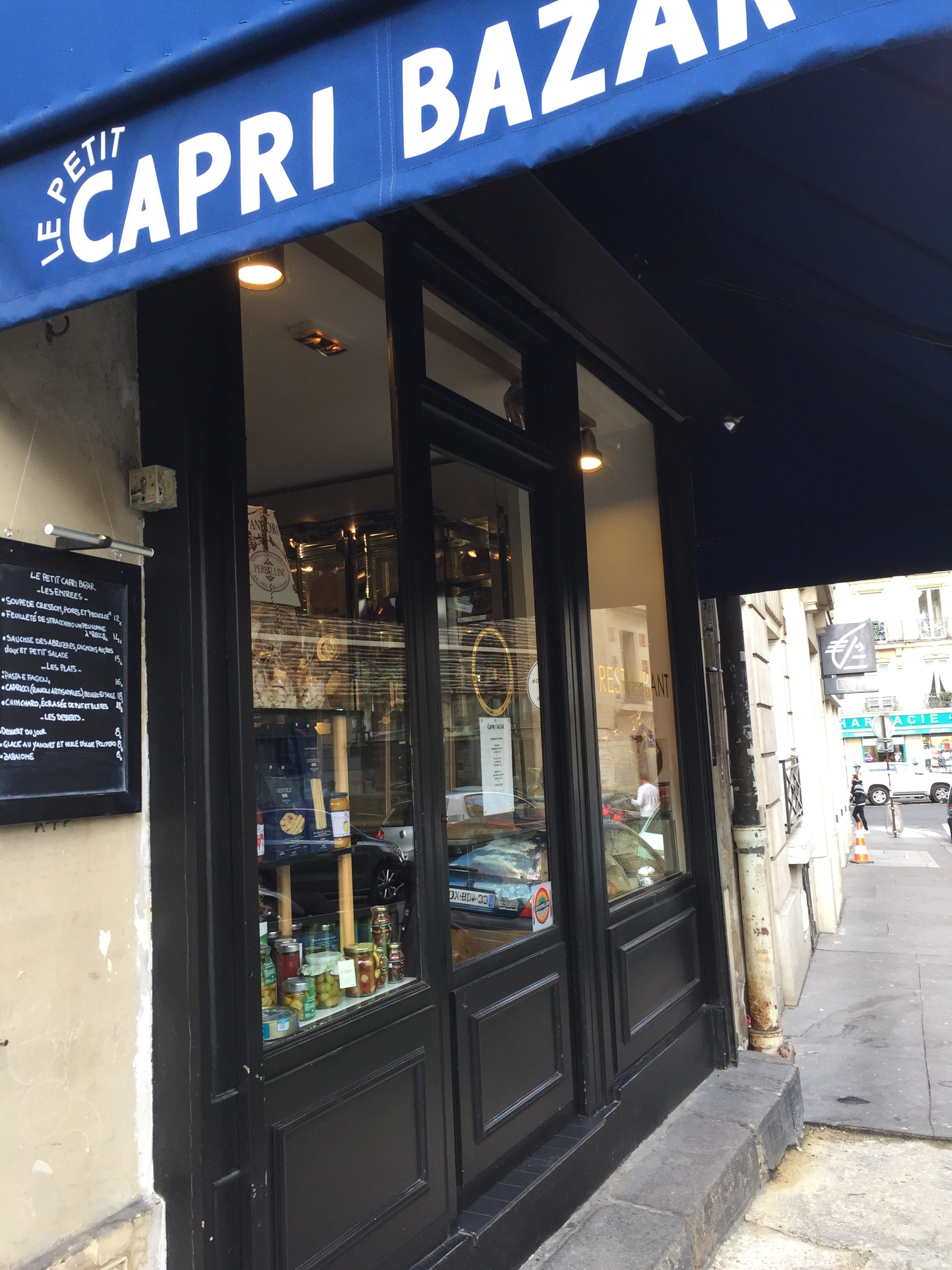 Paris. Le Petit Capri Bazar, so Sixième - SimonSays